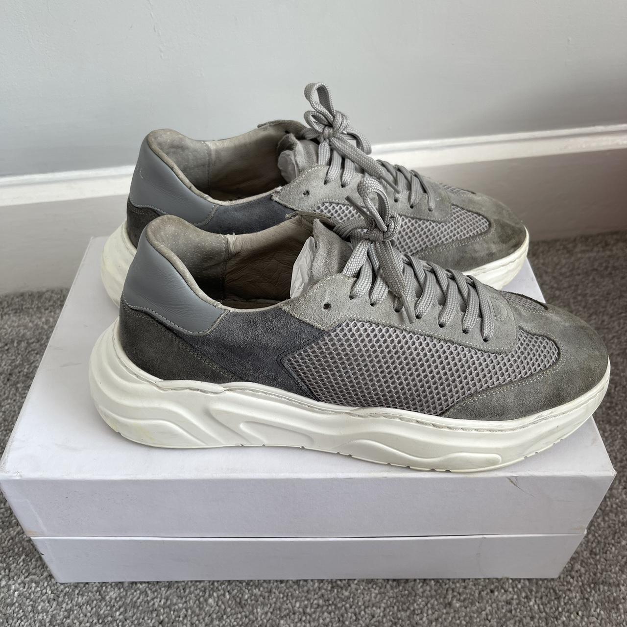 Arne runner grey/navy Uk size 8 (fits true to... - Depop