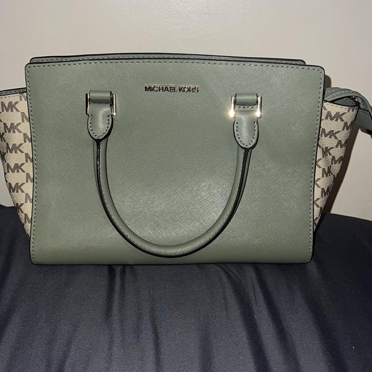 Michael kors green purse - Depop