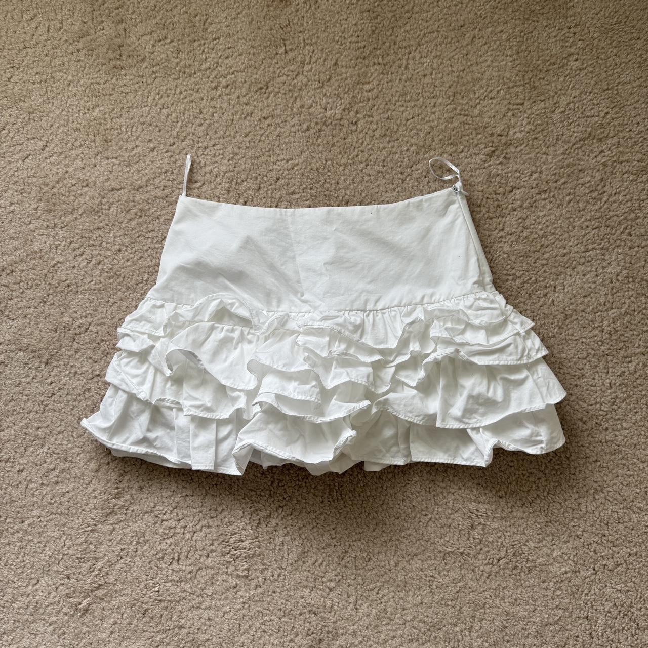 White Ruffle Mini Skirt/Skort. Size XS. Used Once -... - Depop