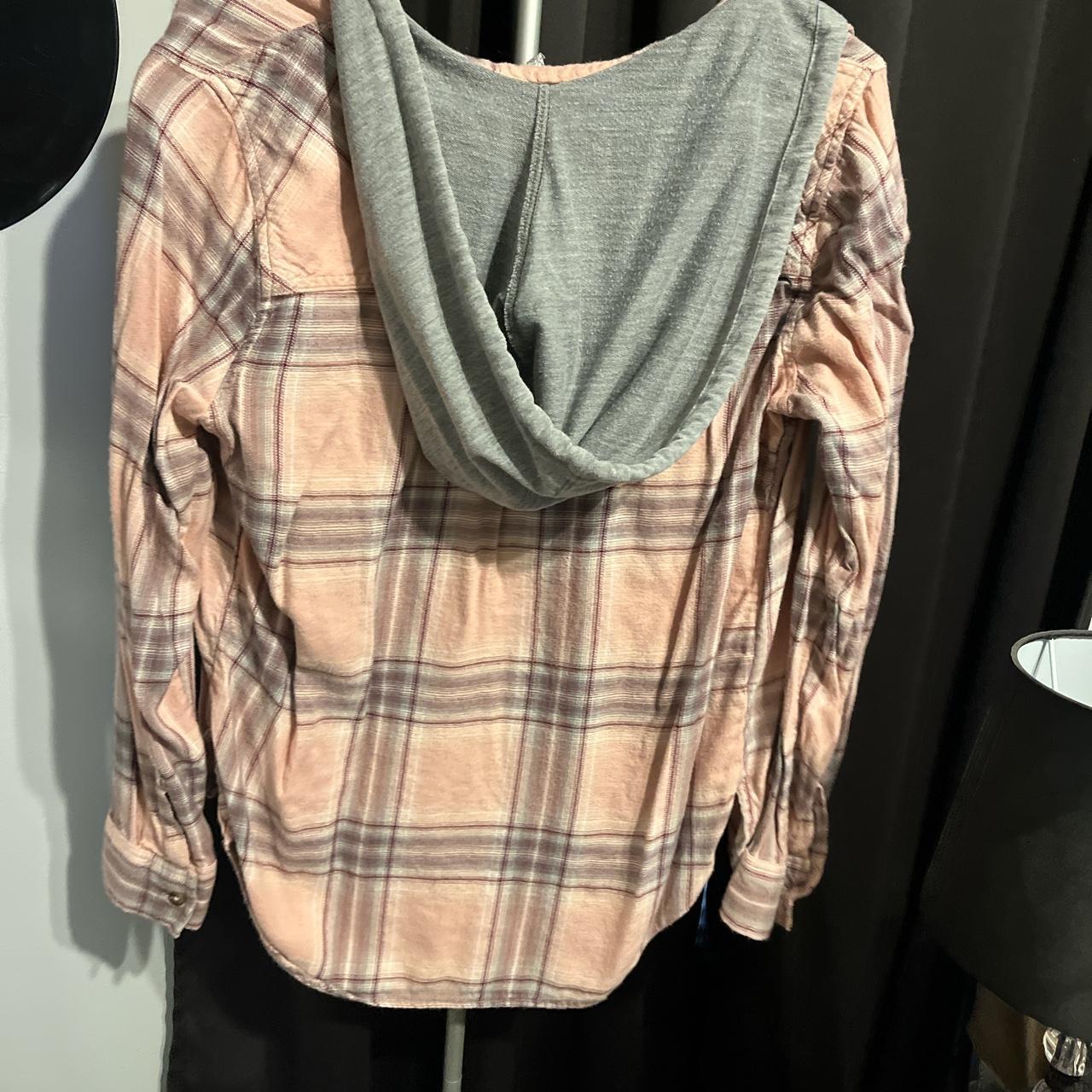Mudd pink hooded flannel size medium. #flannel #pink... - Depop