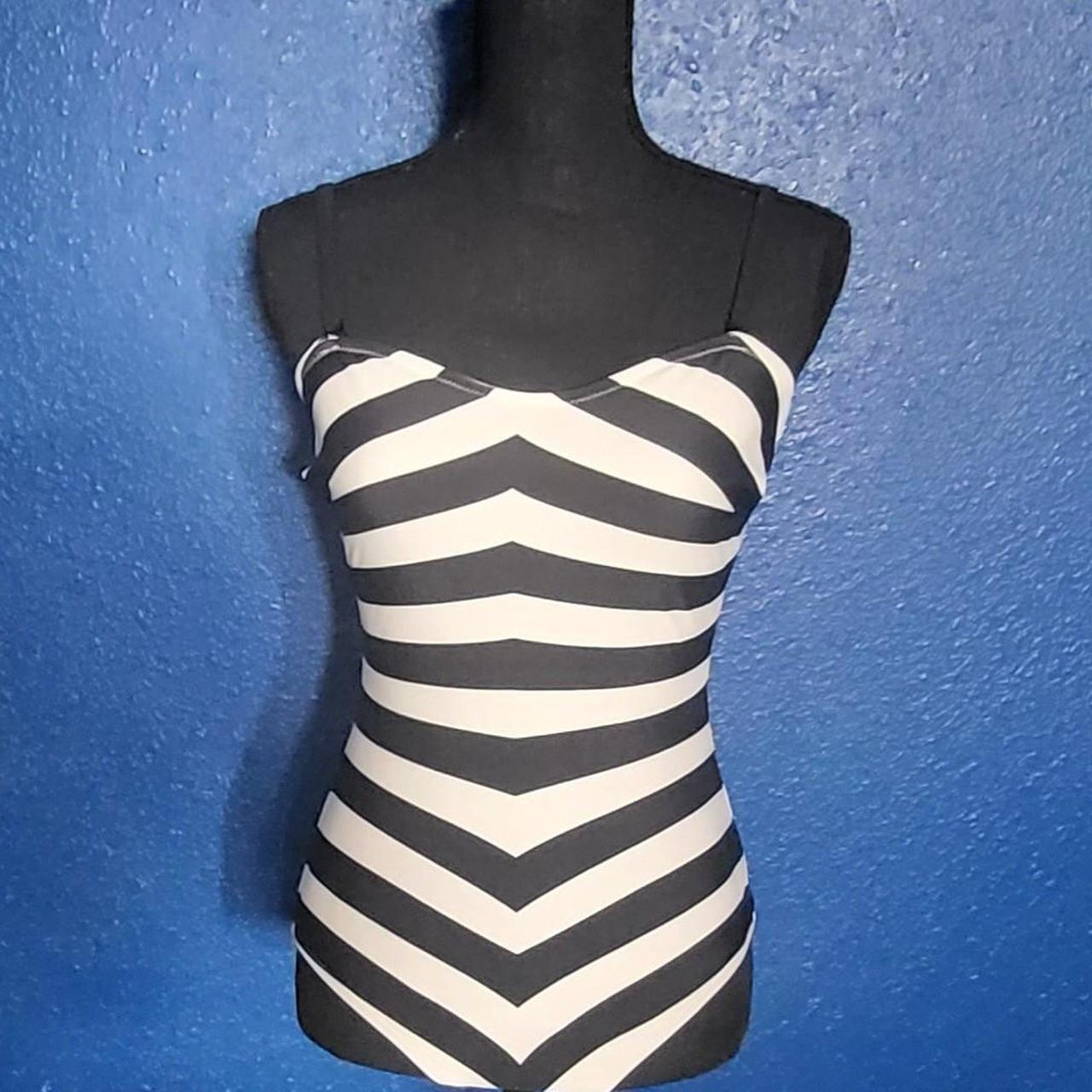 XL Barbie Chevron bathing suit from Unique Vintage.... - Depop