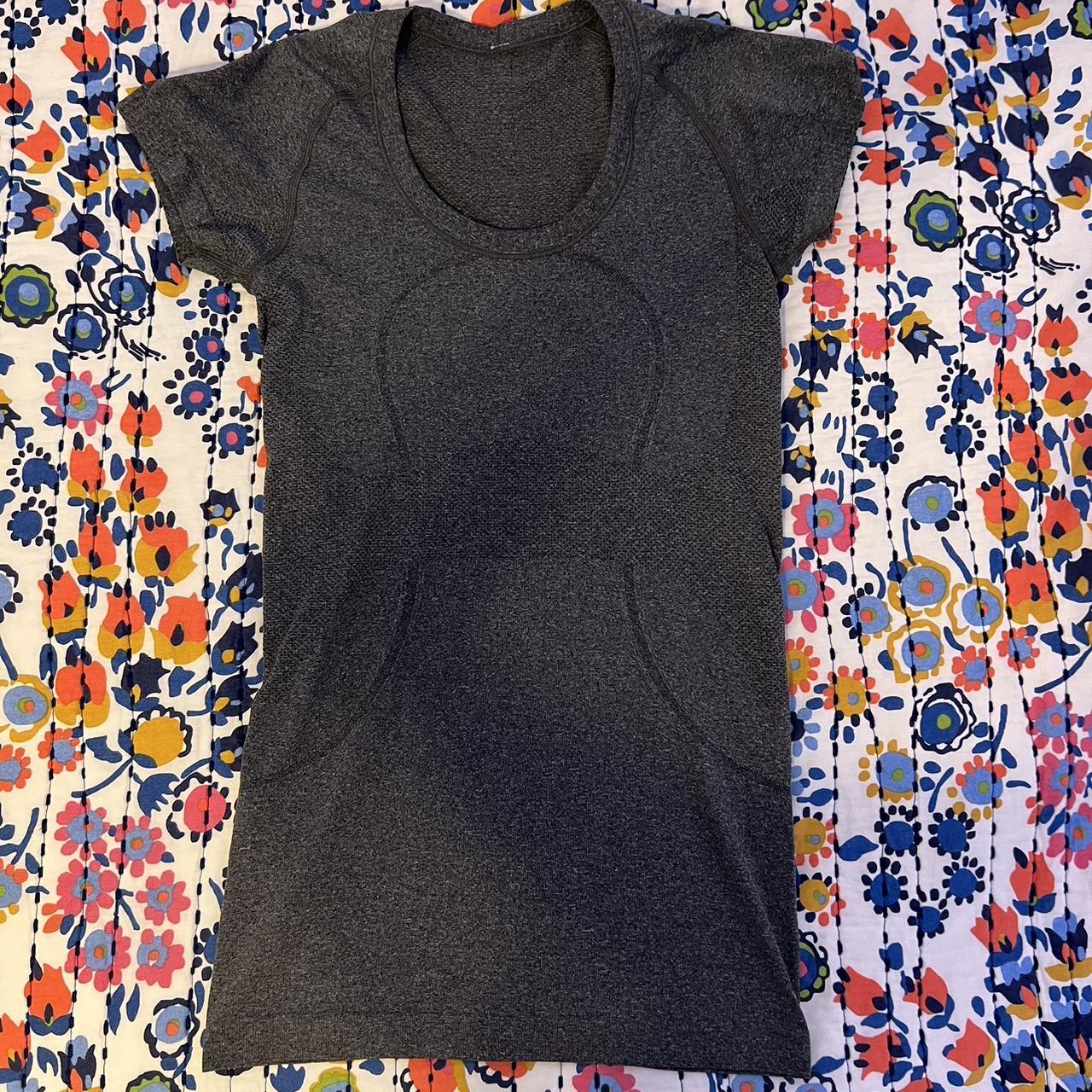 grey lululemon short sleeve swiftly tech - Depop