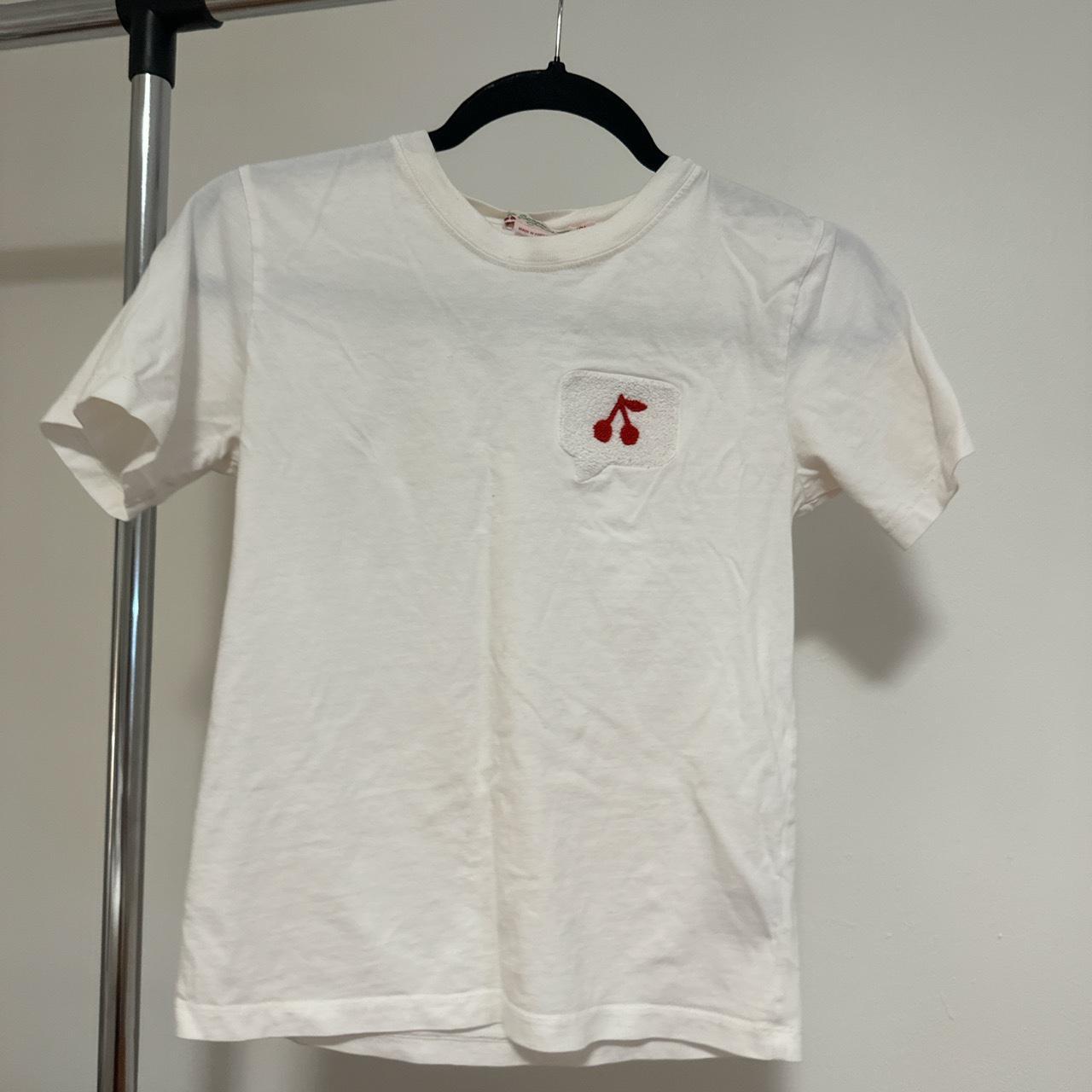 Kids size 12 hardly ever worn freshly washed - Depop