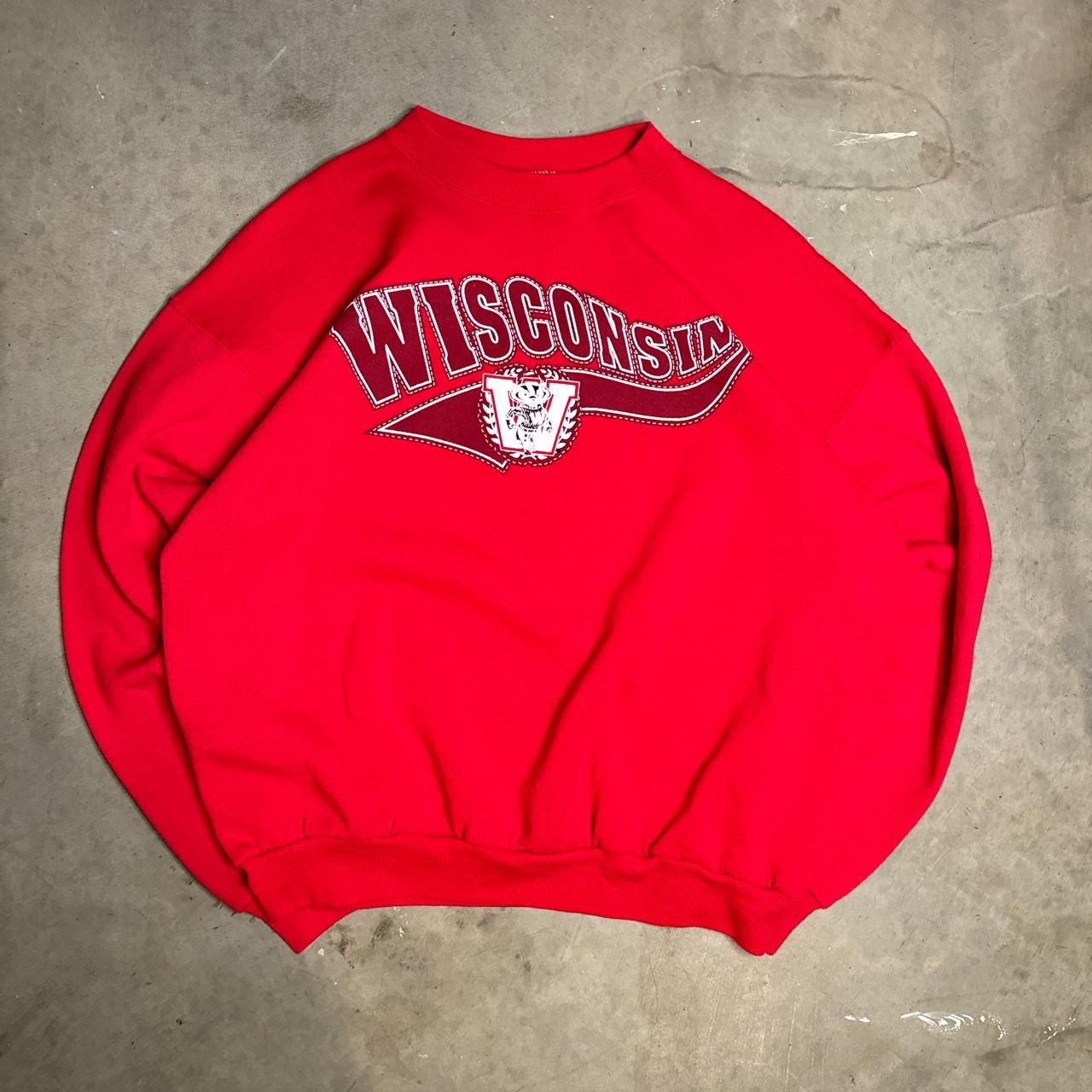 90s University of Wisconsin Crewneck - Depop