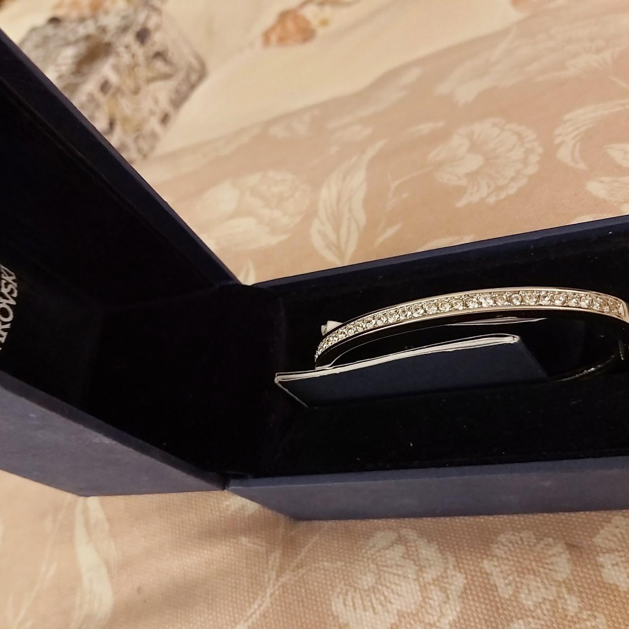 Beautiful swarovski bangle. Silver tone. No mayor... - Depop