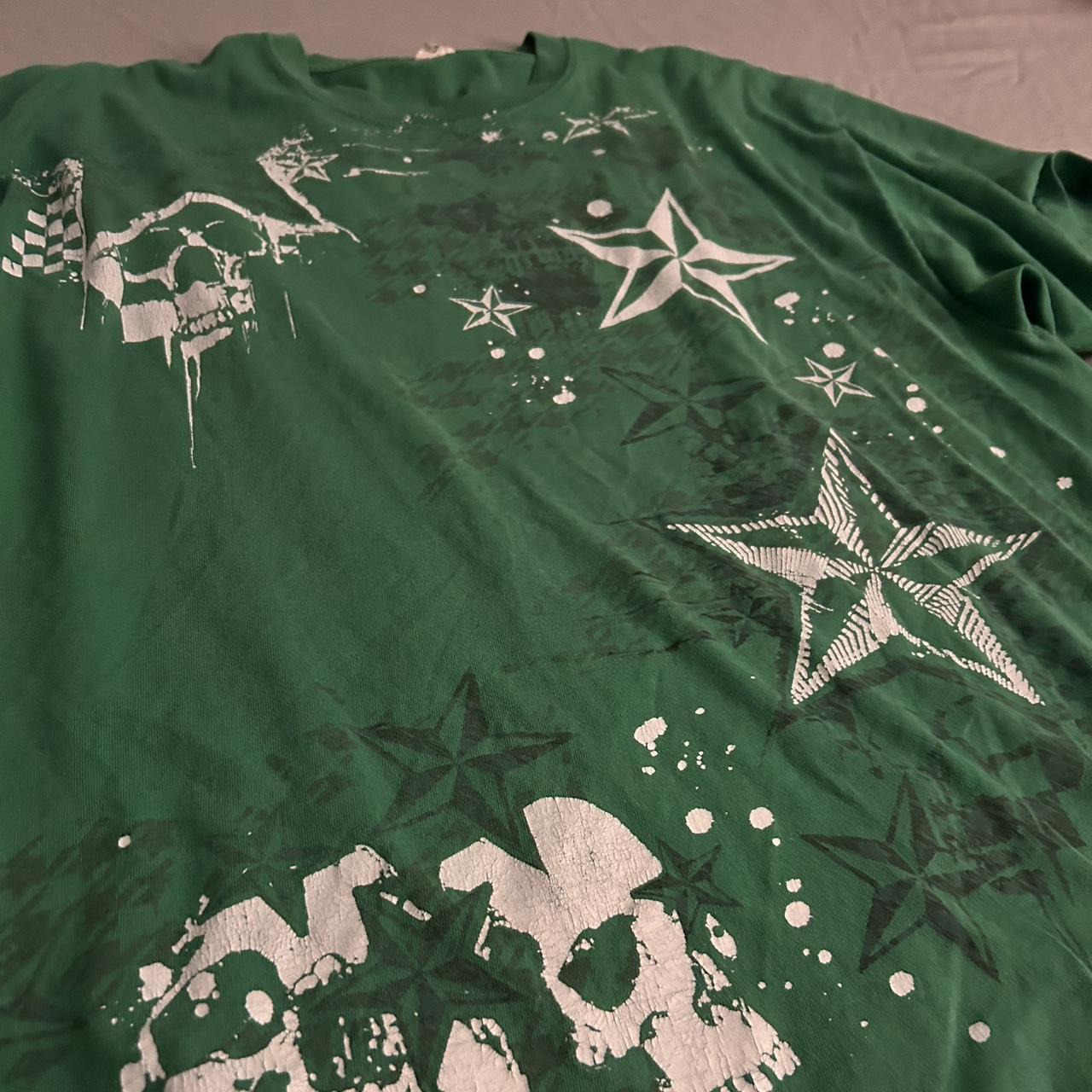 sick green white skull and star affliction type... | Depop