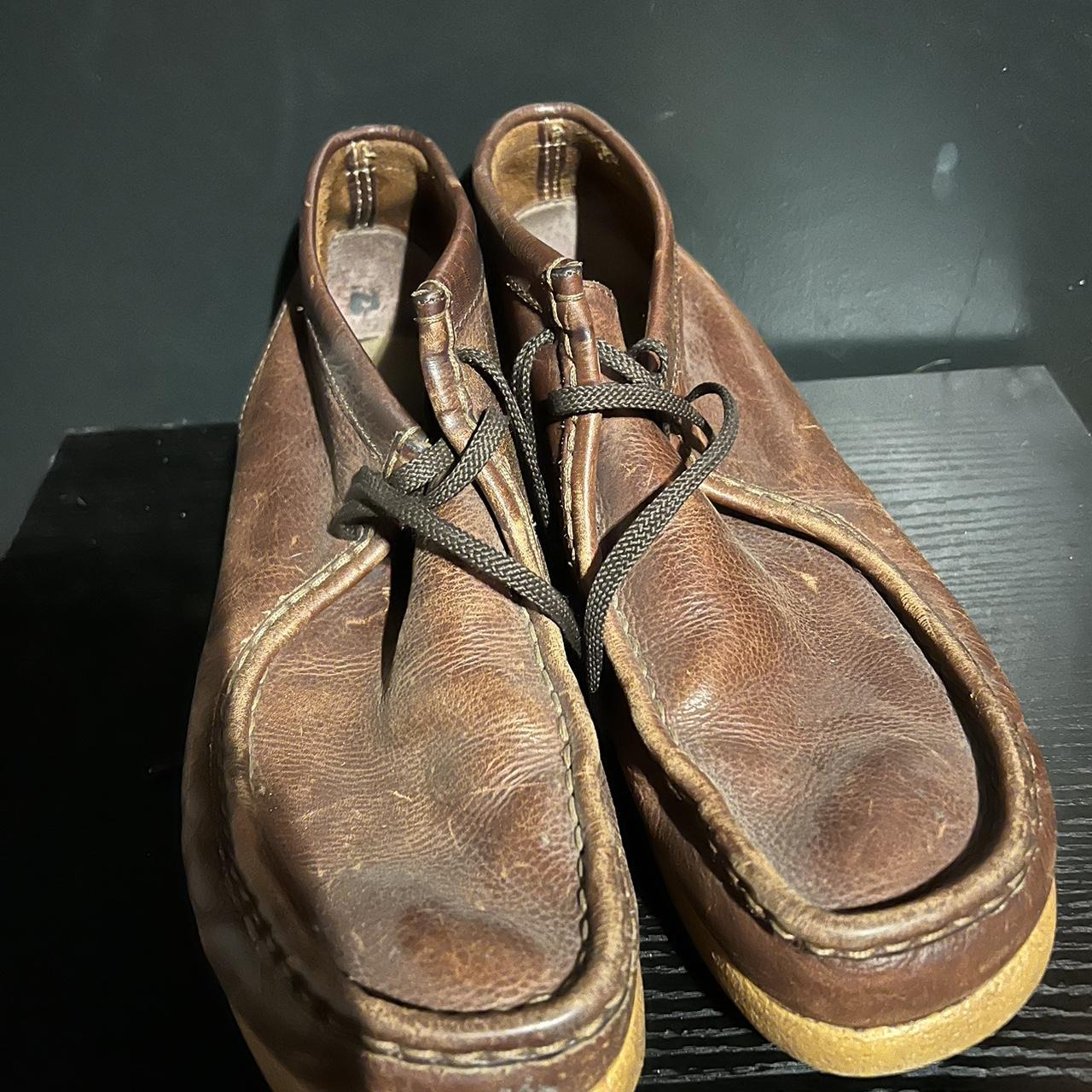 Clarks Wallabees Brown Leather US Men’s Size 10 - Depop