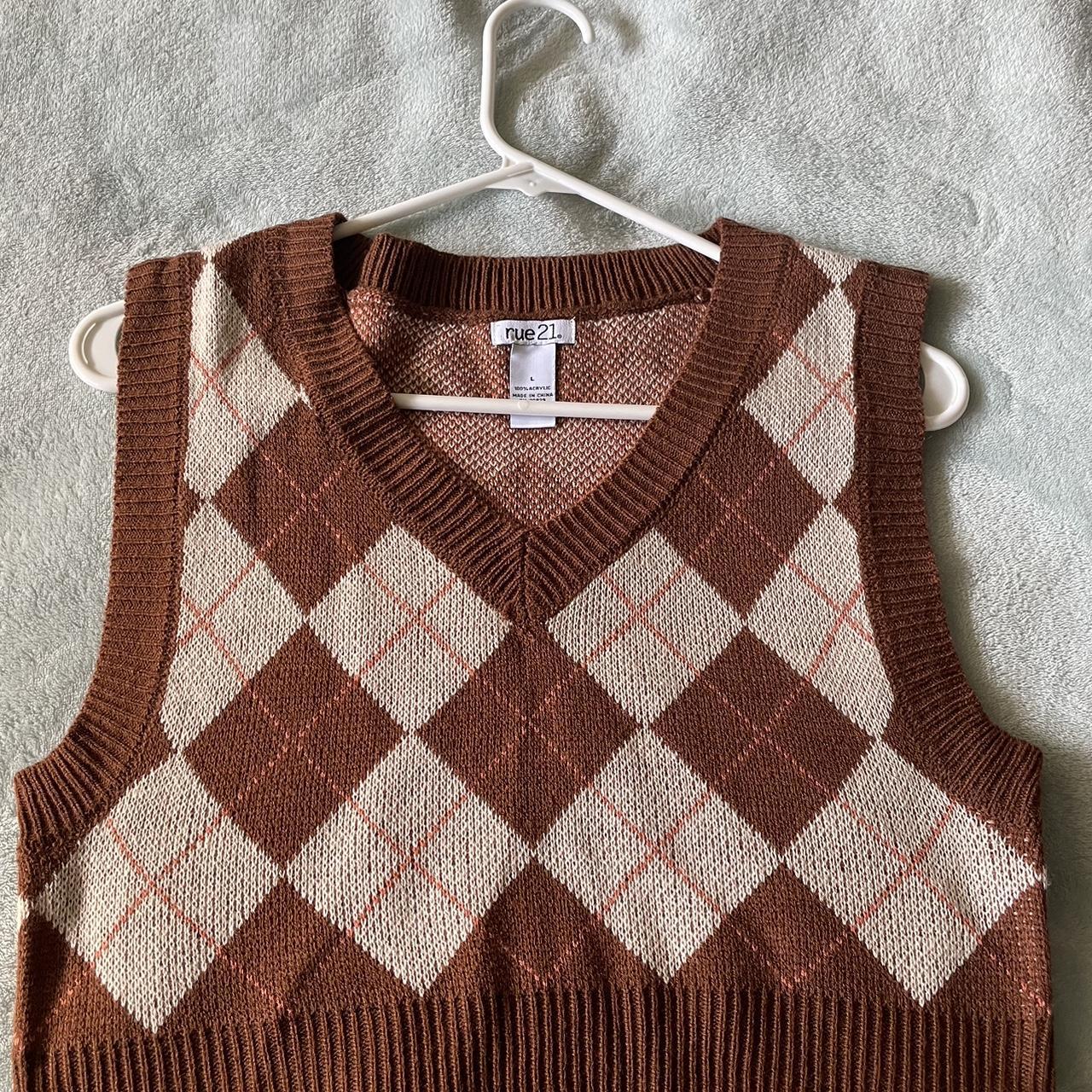 Brown checkered pattern sleeveless vest - Depop