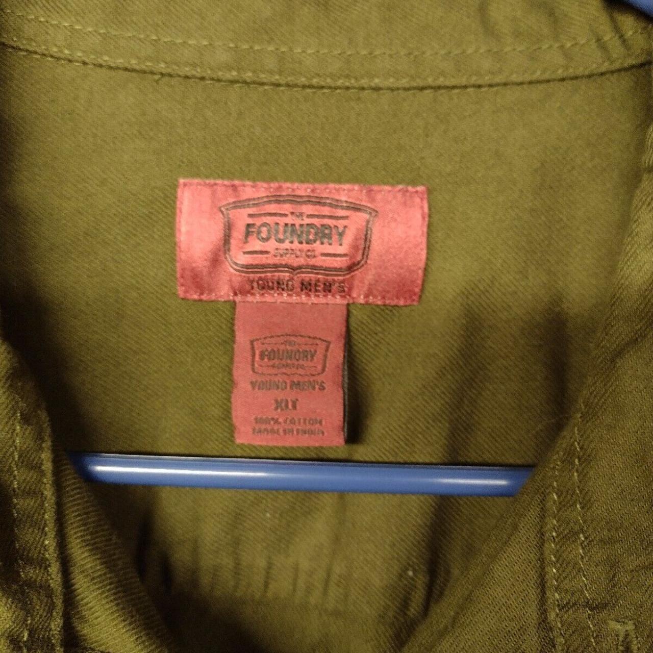 THRIFT CADE!! Offered here is this Young Men's The... - Depop