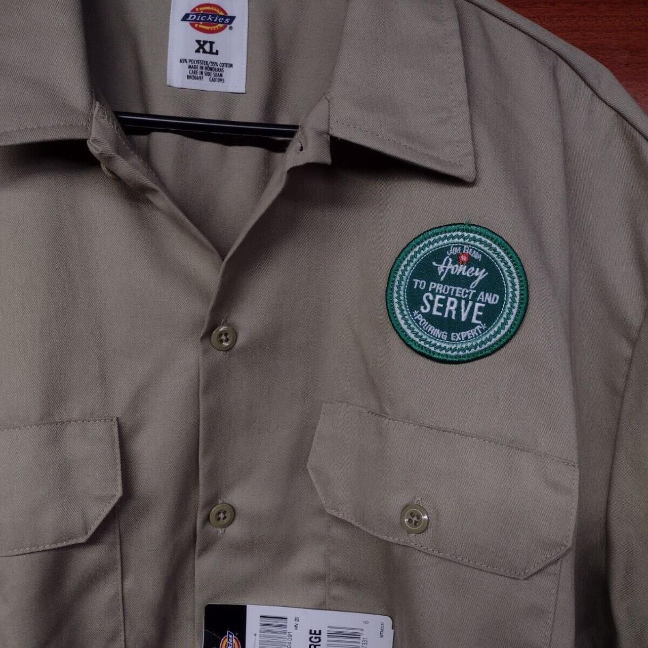 THRIFT CADE!! Offered here is this NWT Dickies... - Depop