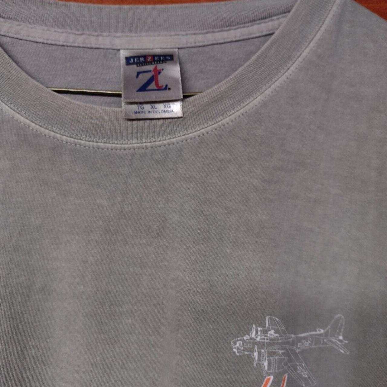 THRIFT CADE!! Offered here is this Vintage... - Depop