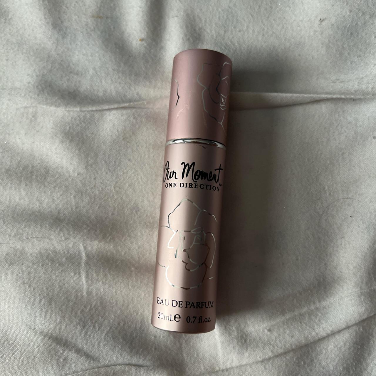 One direction perfume 20mL Not expired Mint... - Depop