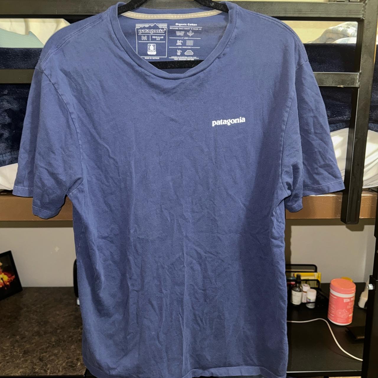 Navy blue Patagonia T shirt - Depop