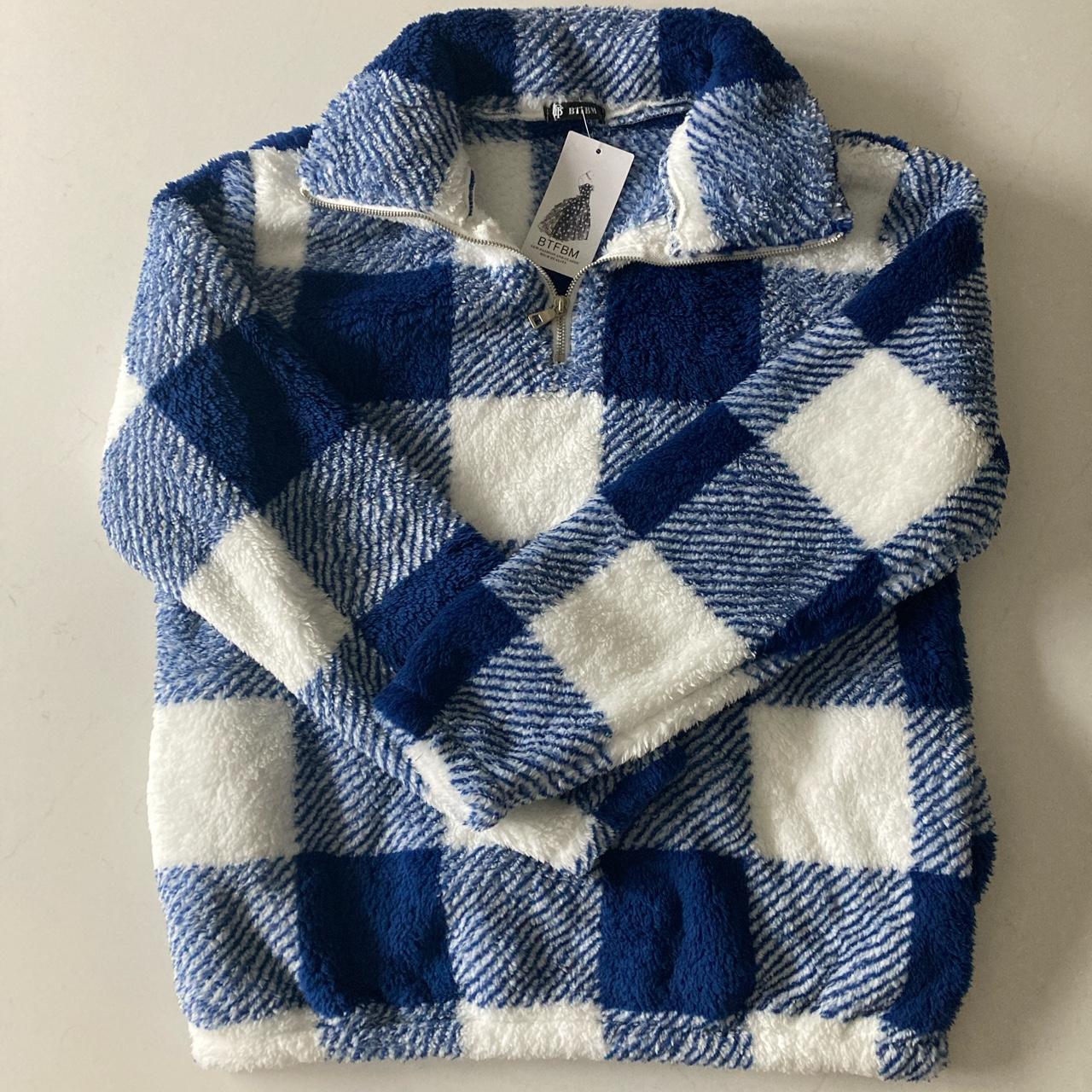 Cozy fuzzy blue and white pullover jacket with... - Depop