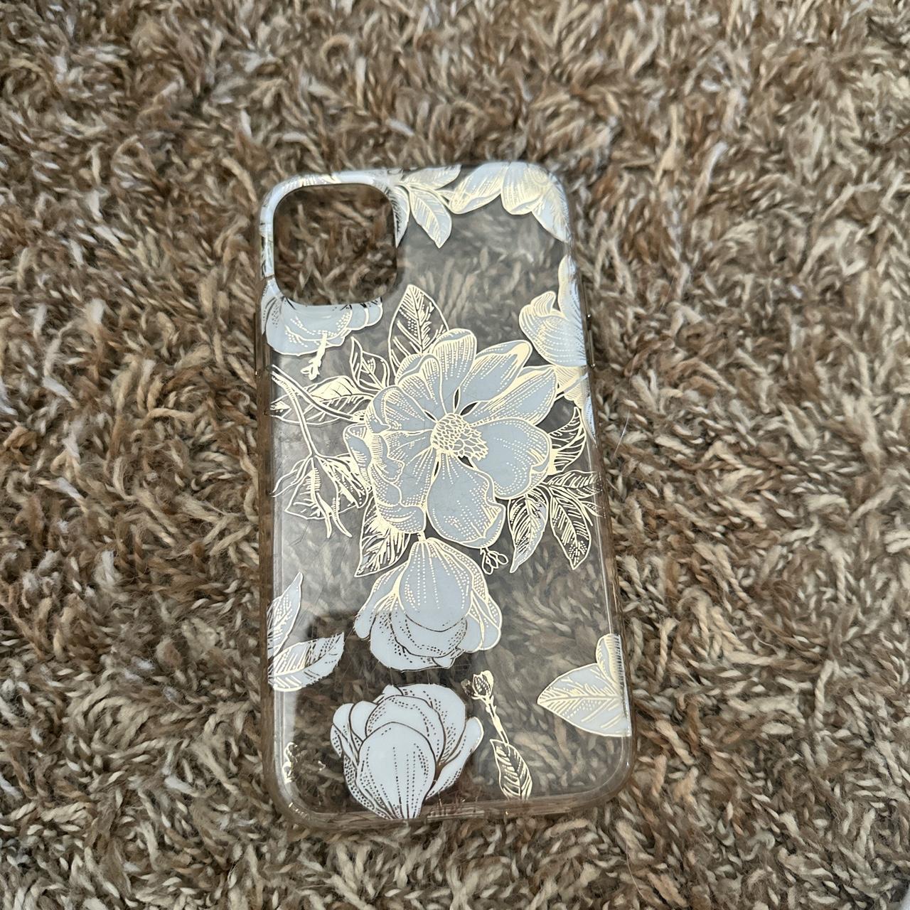 White gold and clear flower phone case. Lightly used... - Depop