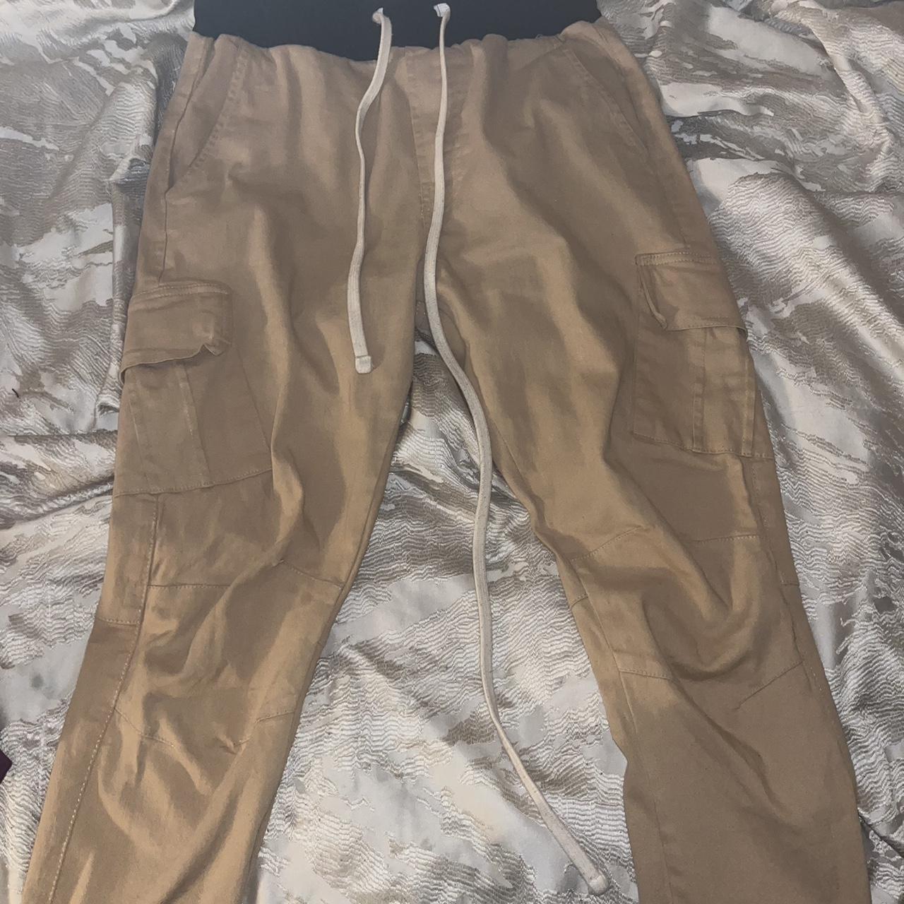 Mnml cargos - Depop