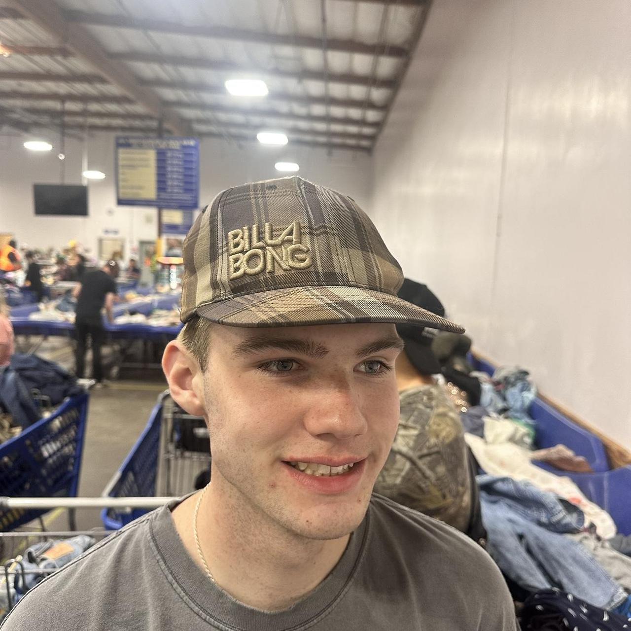 Y2K billa bong hat Good condition - Depop