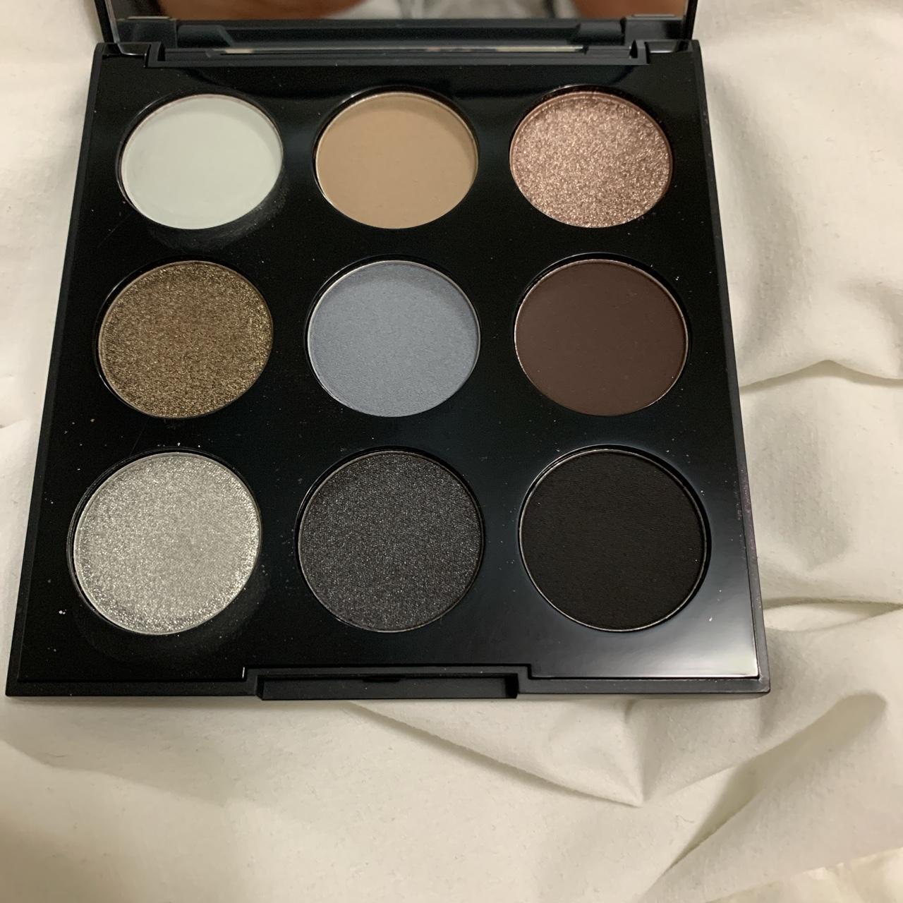 Morphe eyeshadow palette - Depop
