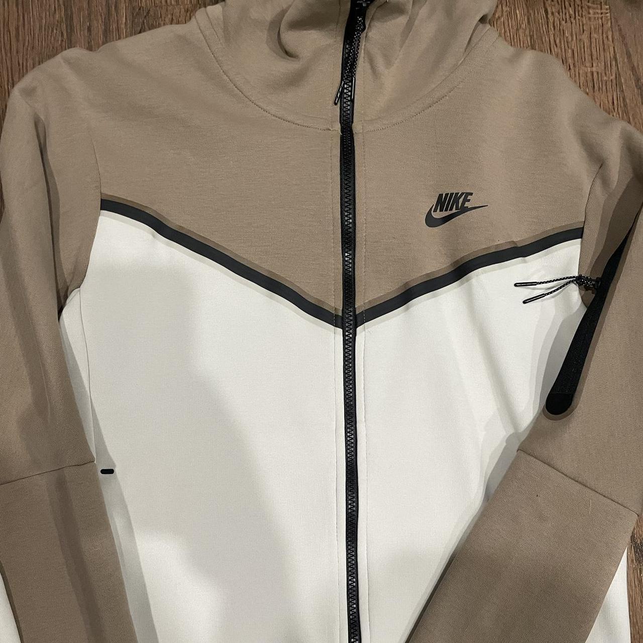 Nike tech full set Sandalwood/Light Bone/Black Size... - Depop