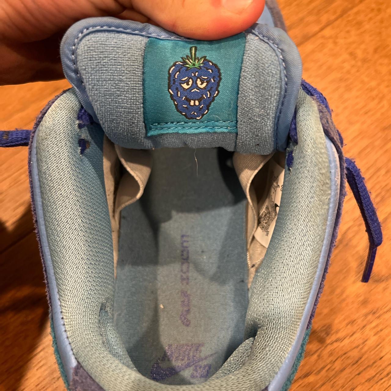 Used Nike sb blue raspberry dunks, size 6. Is in... - Depop