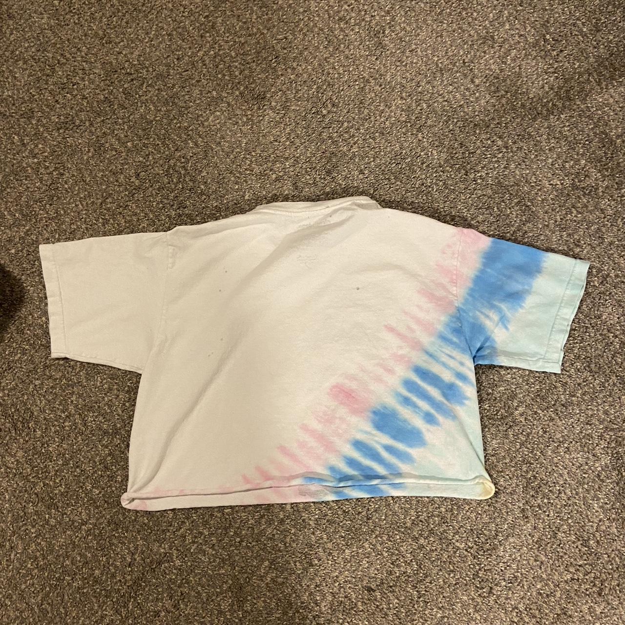 Nickelodeon Spongebob Crop top small stains - Depop