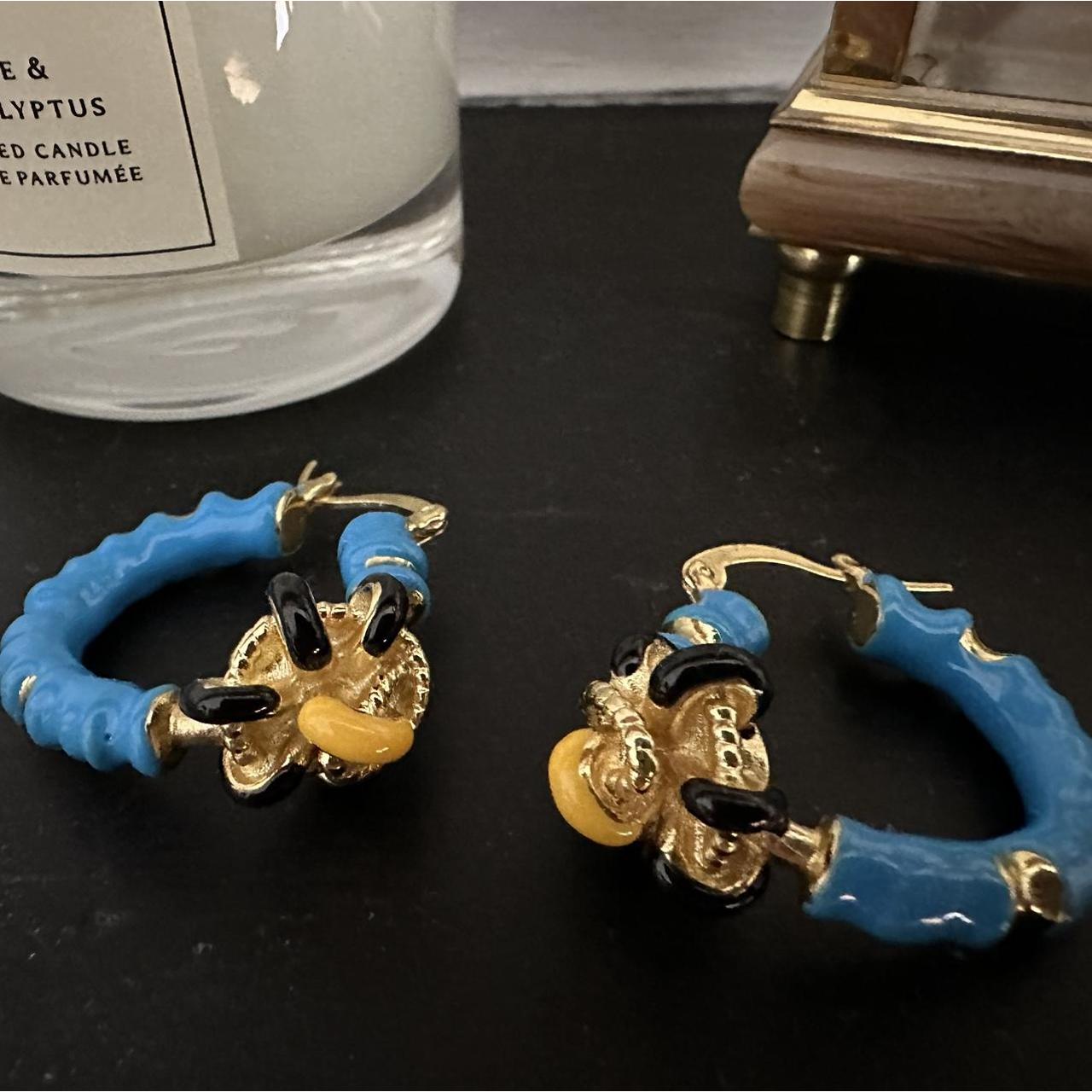 Beautiful Céline flower Earrings - Depop