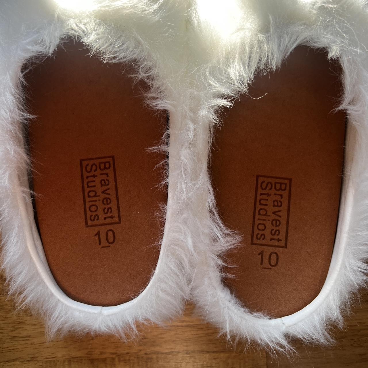 Bravest studio bear claw slides size 10\dead... - Depop