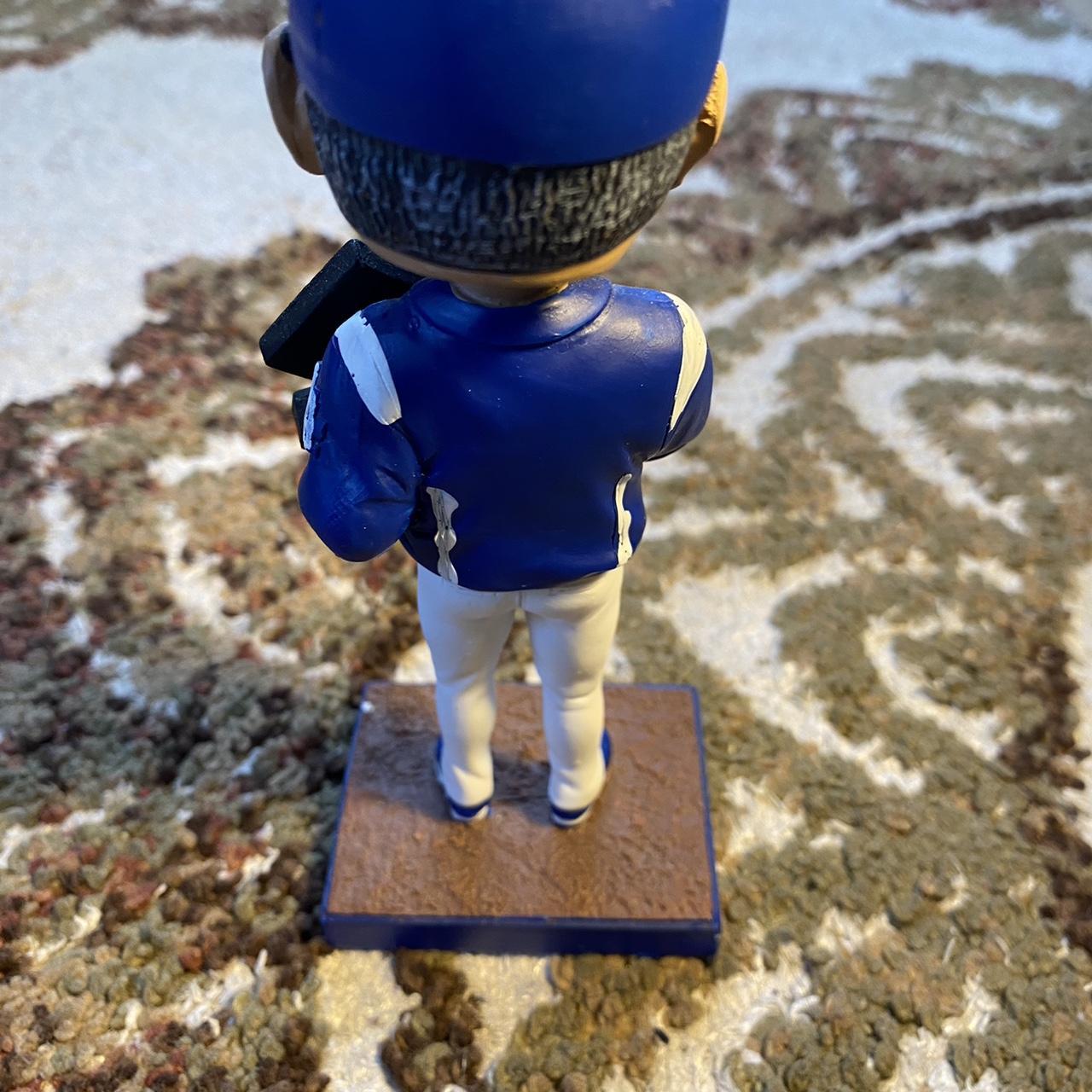 Dave Robert’s Hit me up with offers - Depop