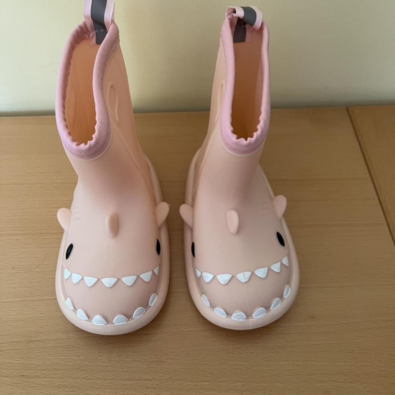 Kids wellies Crayon Friends shark design size 11.5... - Depop