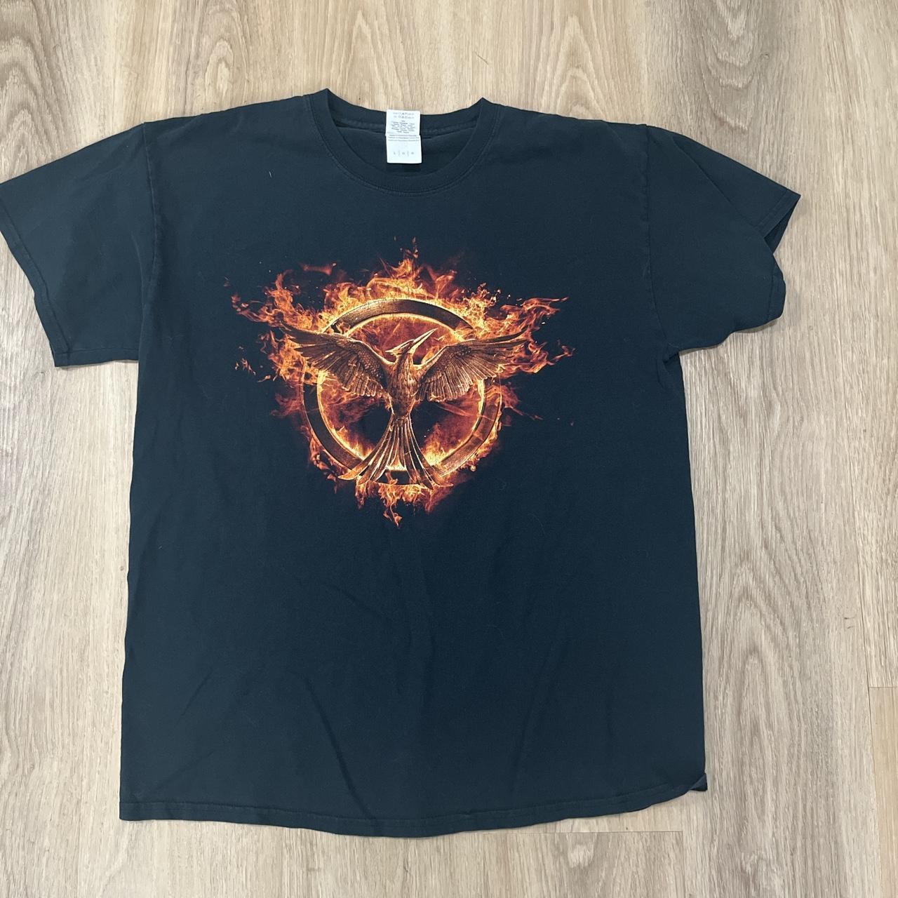 Original hunger games mockingjay Tee size L fits M - Depop