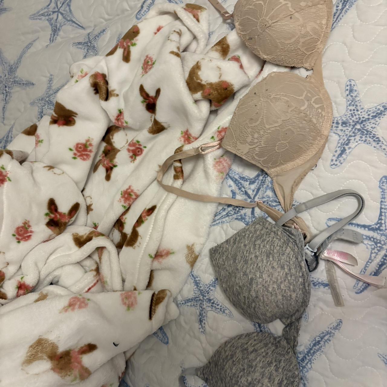 2 victoria secret pink bras 32b | Depop