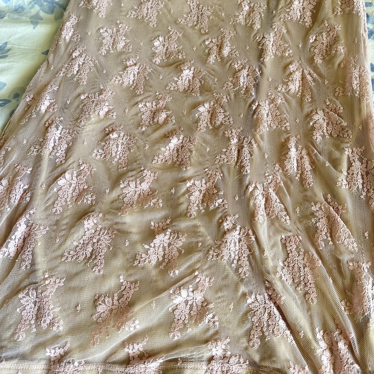 Super cute tiger mist set worn once for a birthday.... - Depop