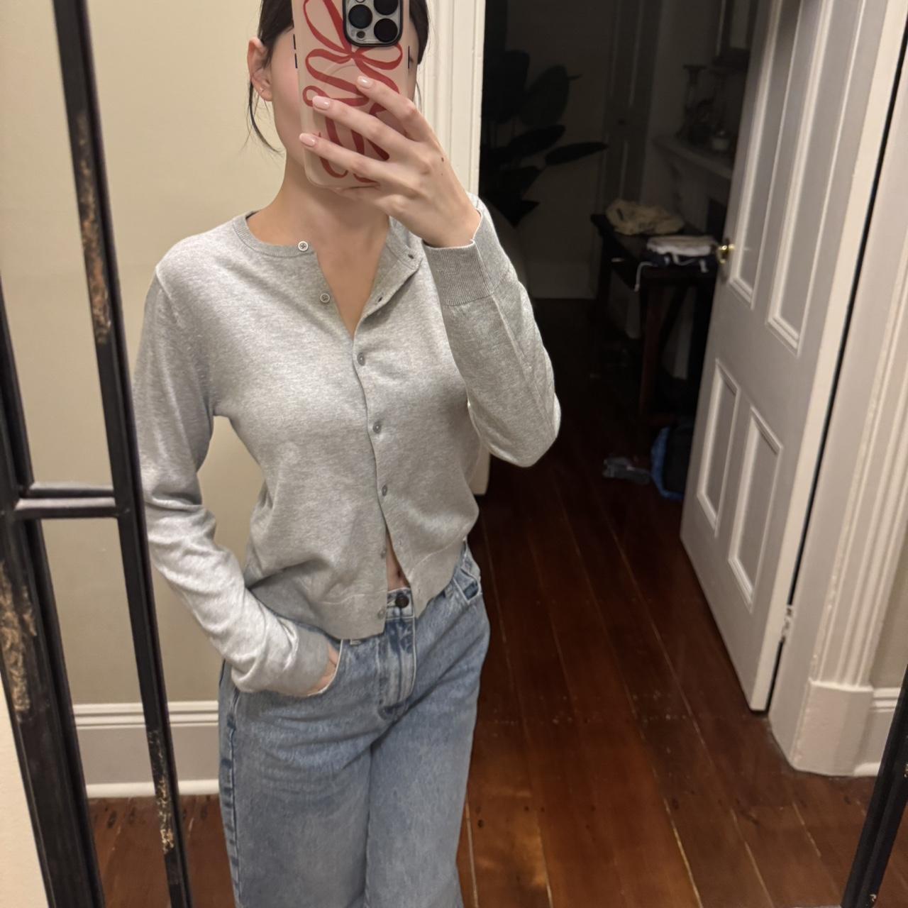 Uniqlo cardi Brand new without tags | Depop