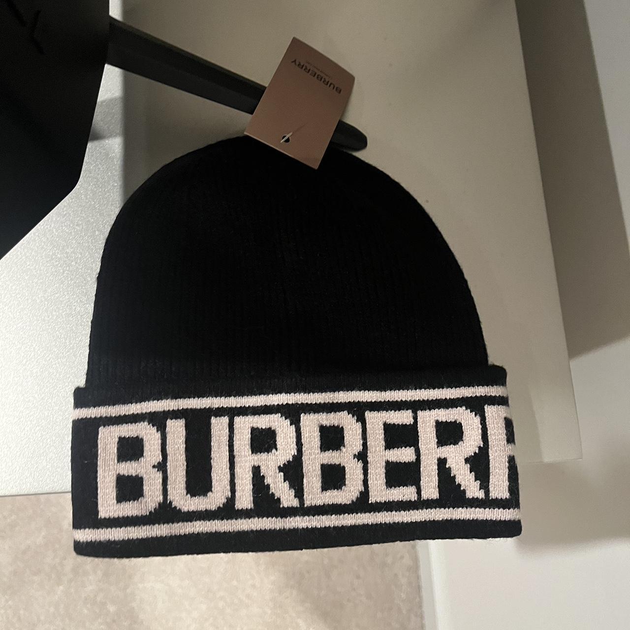 Burberry Beanie - Depop
