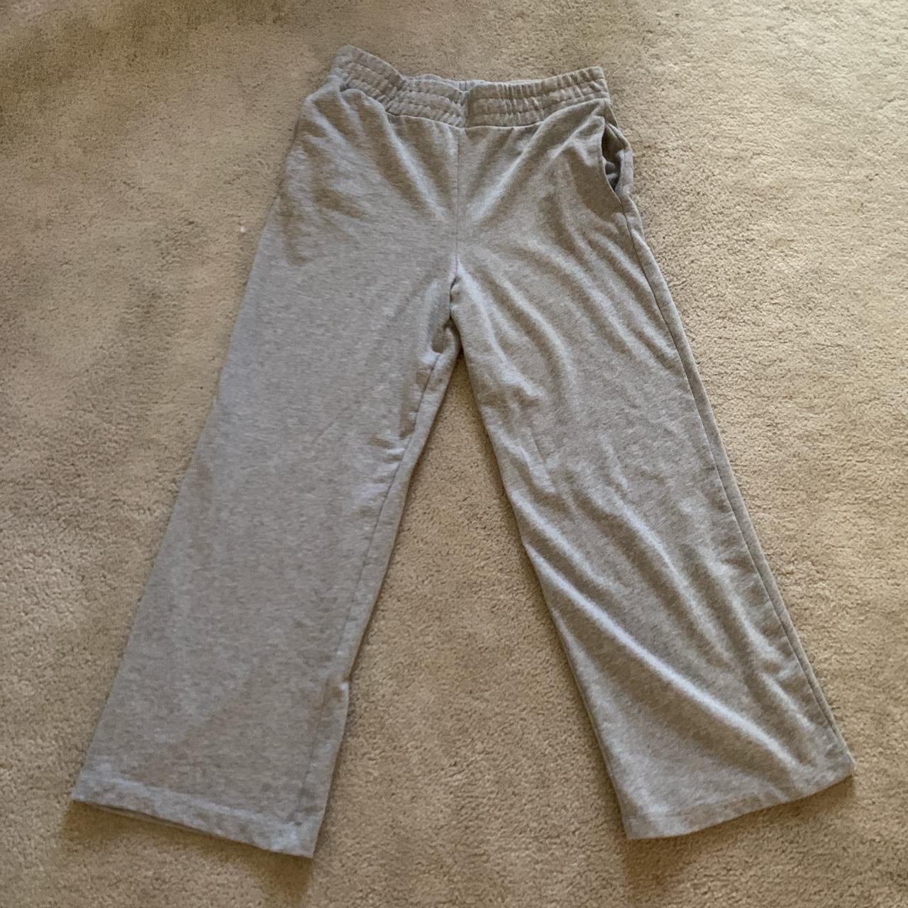 wild fable (target) grey sweatpants size large but... - Depop