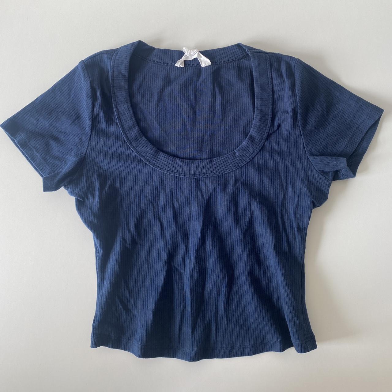 Cute blue crop-top! Love the way this tee fits but... - Depop