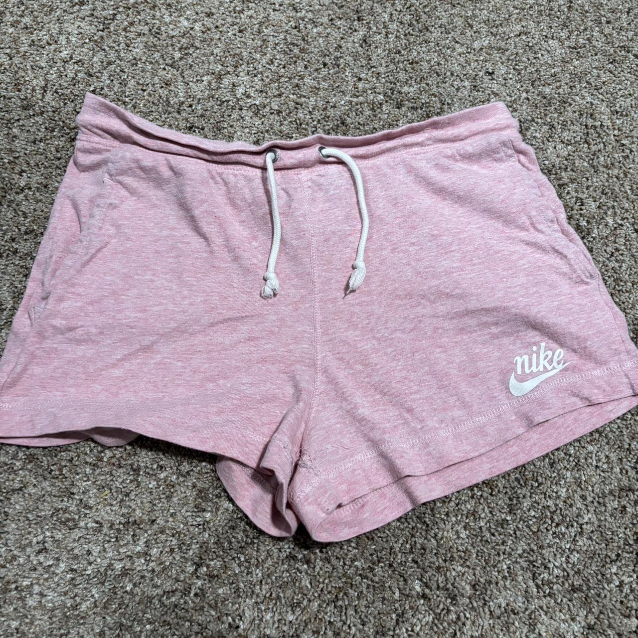 pink nike shorts - Depop