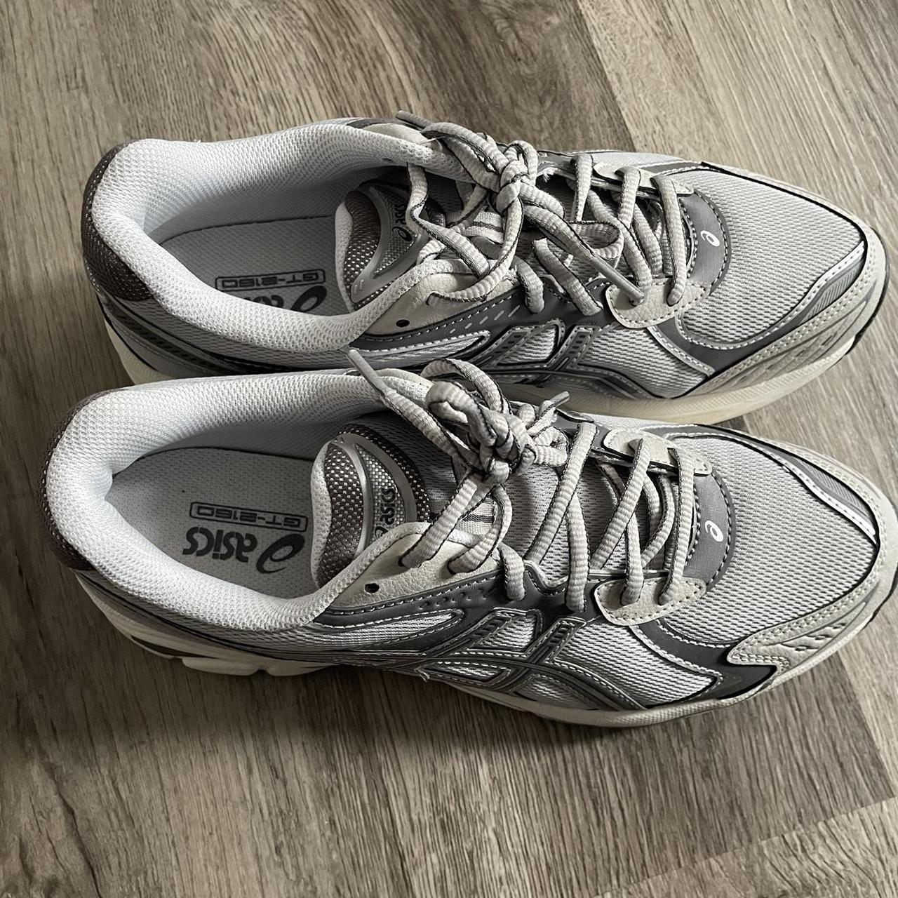 Grey ASICS sneakers Men’s size 8.5, fits an... - Depop