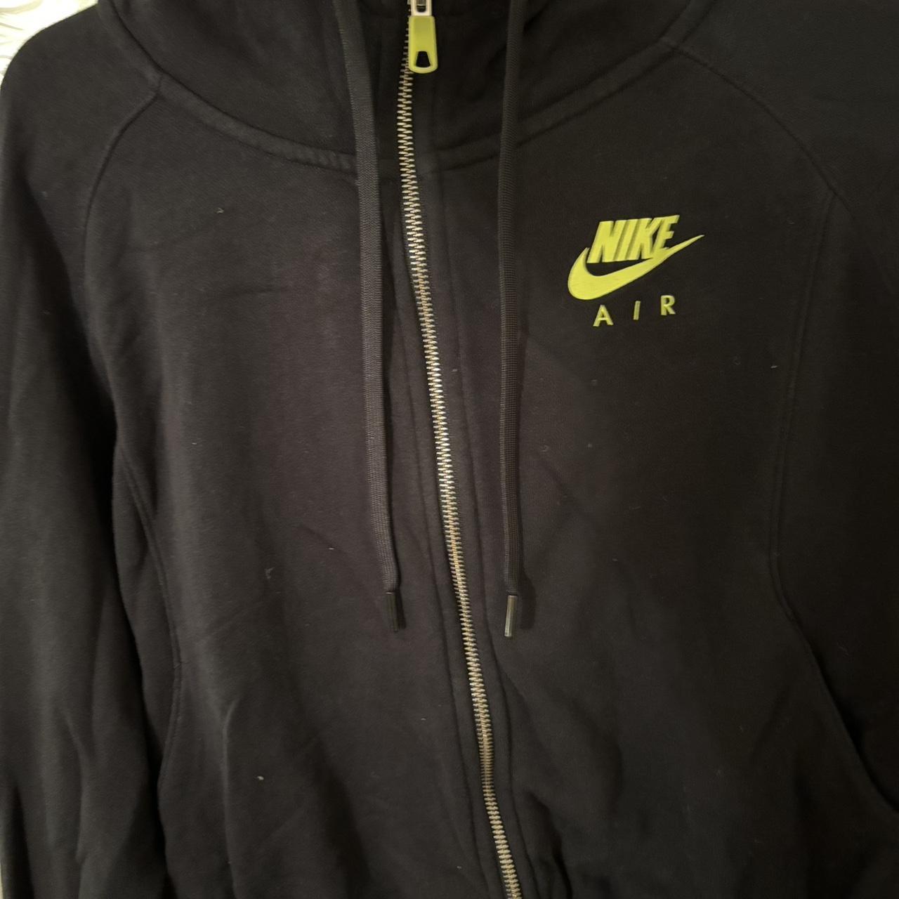 Nike zipper jacket black w/ neon green - Depop