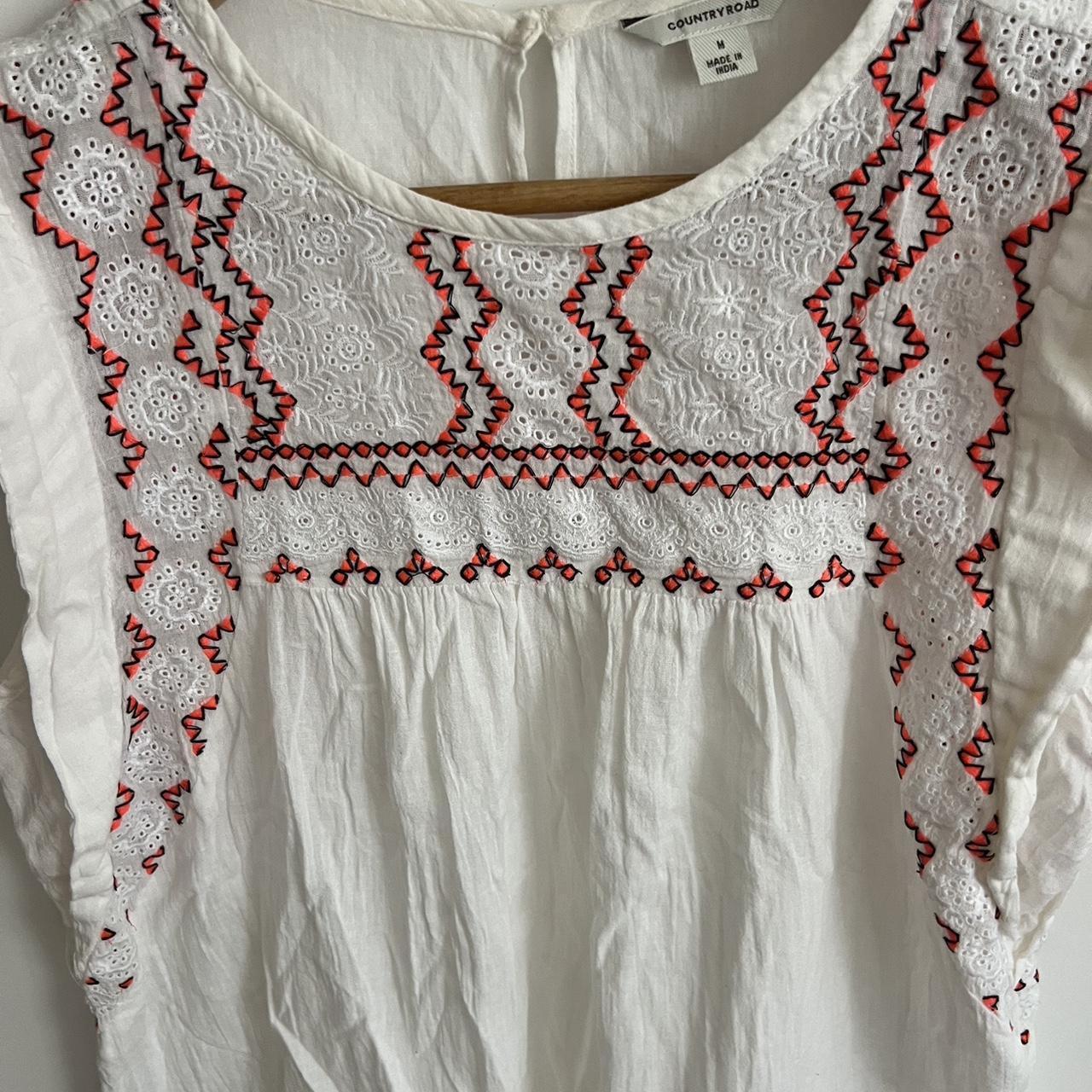 White embroidered cotton Country Road top with red... - Depop