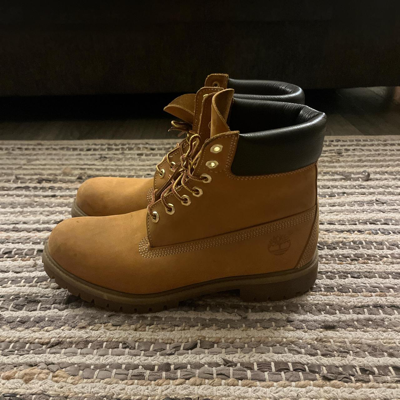 Wheat timbs Worn a decent amount MESSAGE BEFORE... - Depop