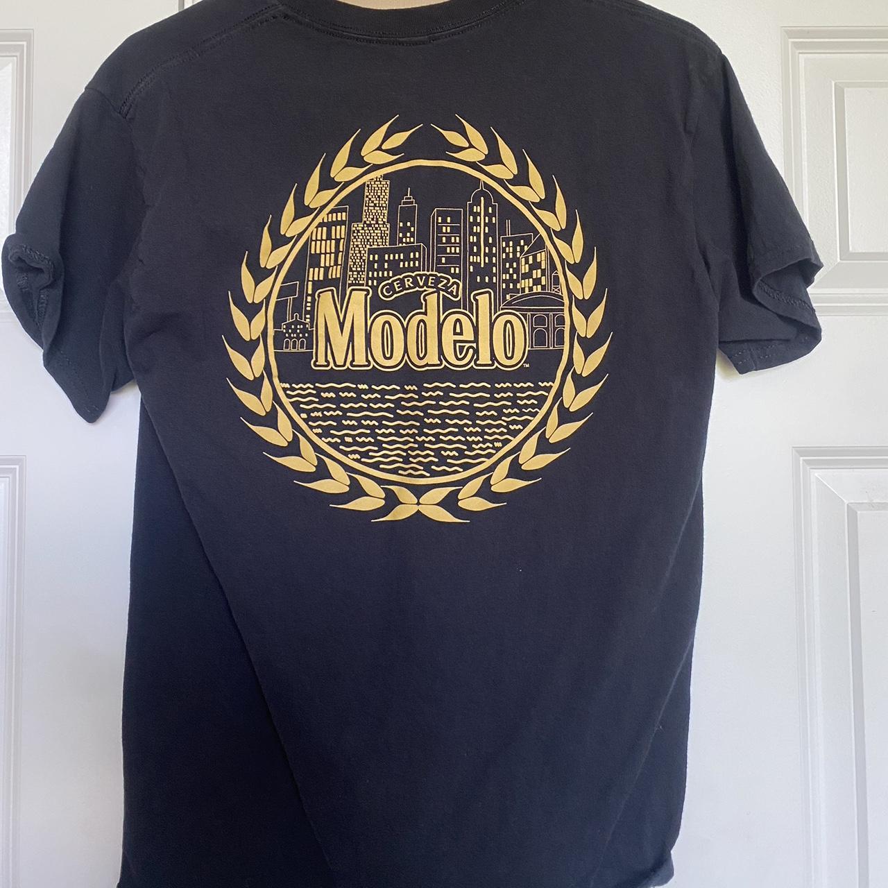 Modelo Golden Wheat Graphic Tee - Depop