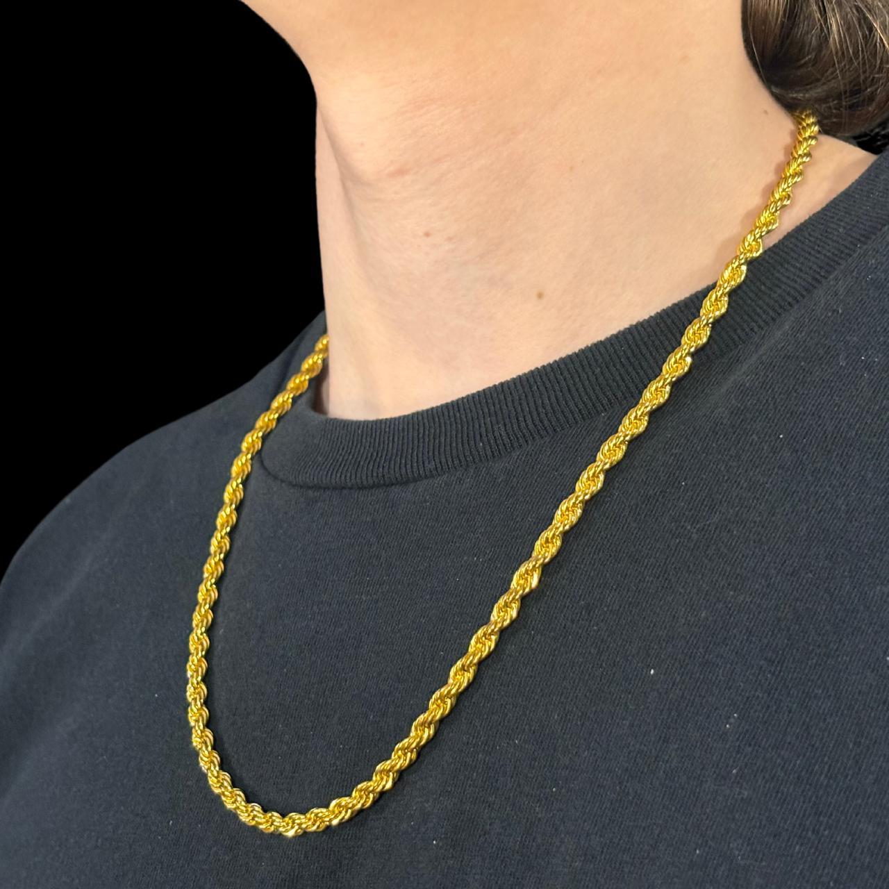 Faux Gold Helix Design Chain This chain is unisex... - Depop