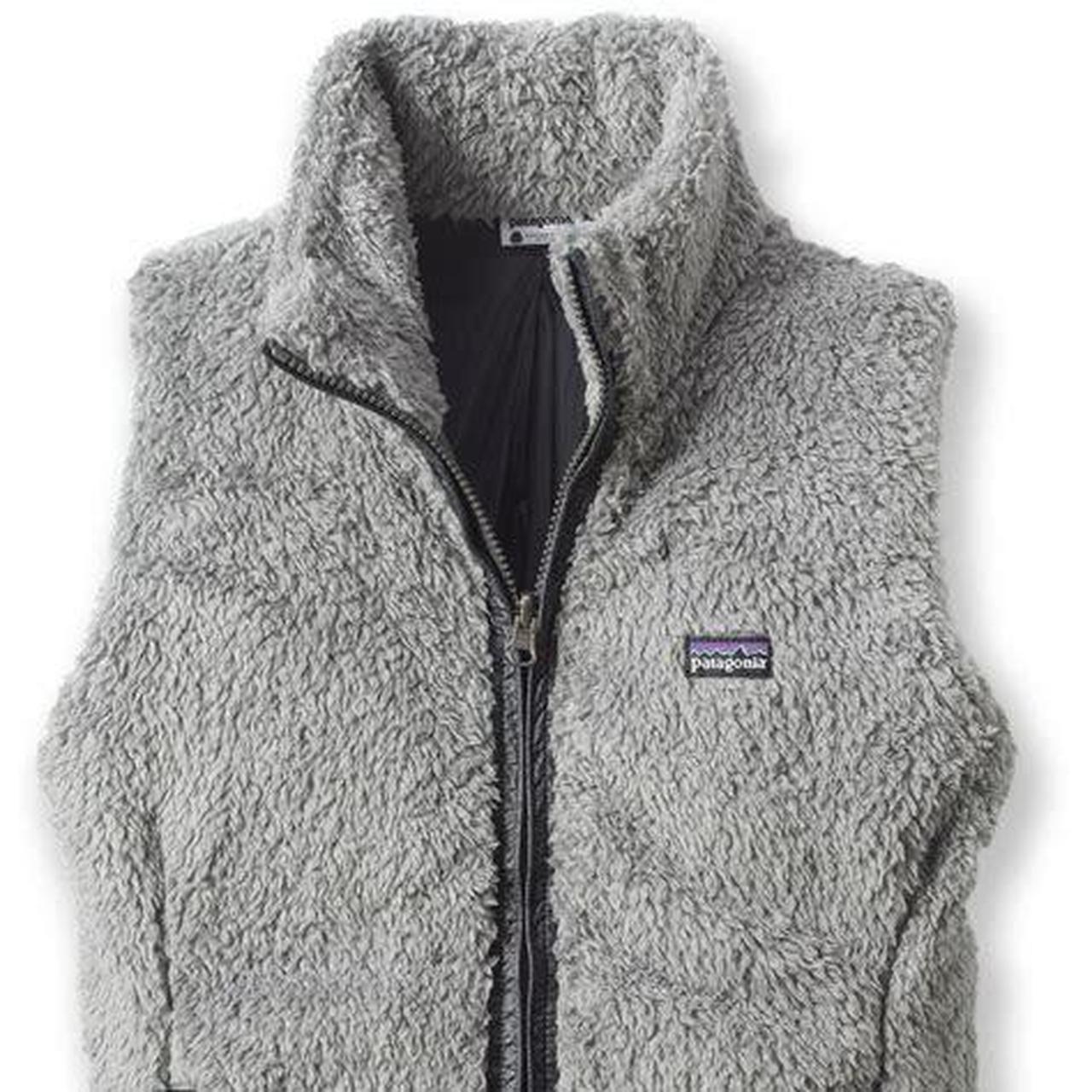 Patagonia Light Gray Fleece Vest Size L Selling for $20 - Depop