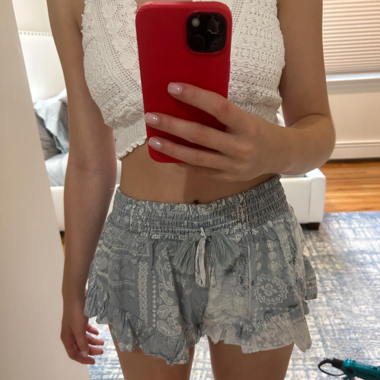 Surf Gypsy Flowy Shorts *never worn* - Depop