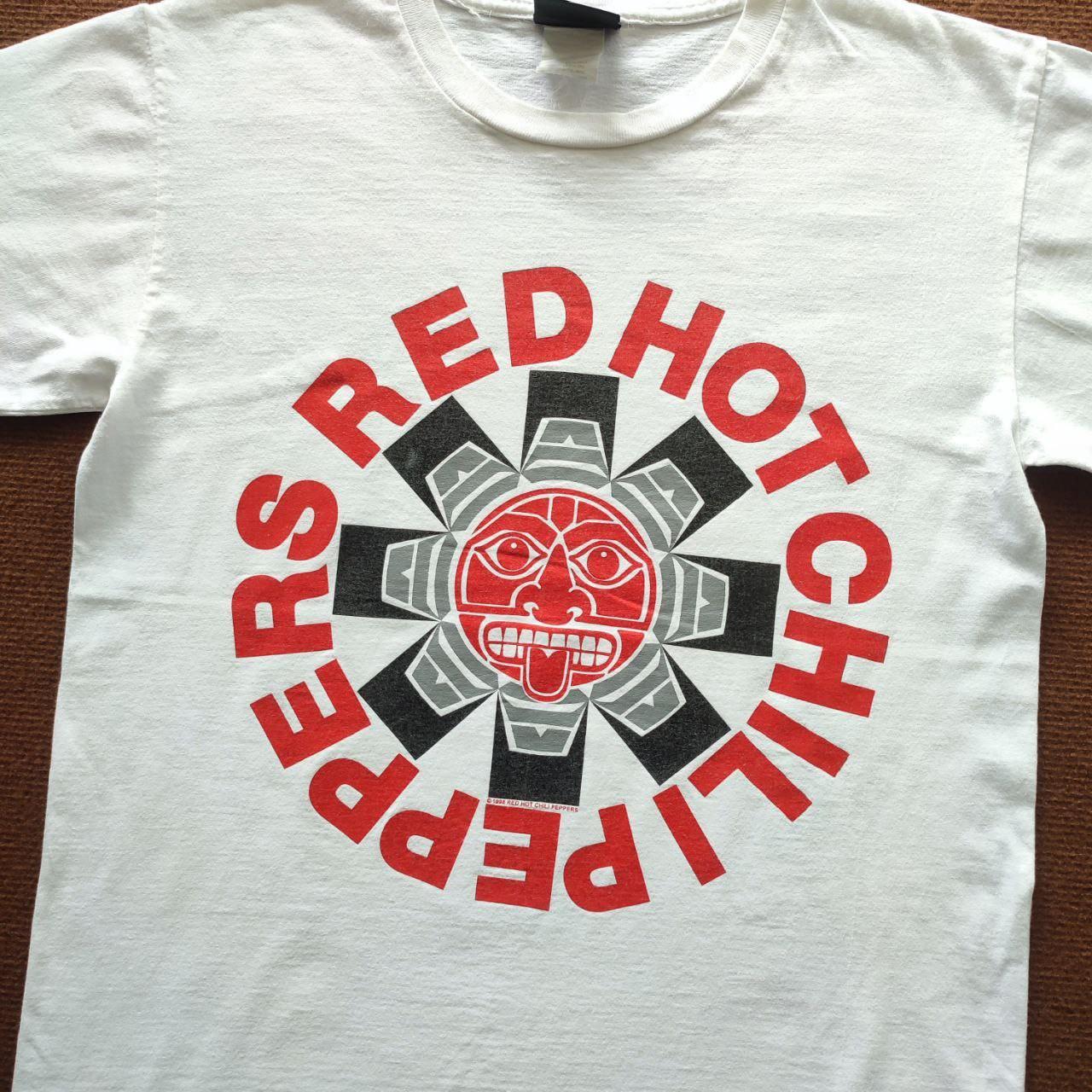 Vintage RED HOT CHILI PEPPERS Rock Band T-shirt All | Depop Vintage RED HOT CHILI PEPPERS Rock Band T-shirt All | Depop