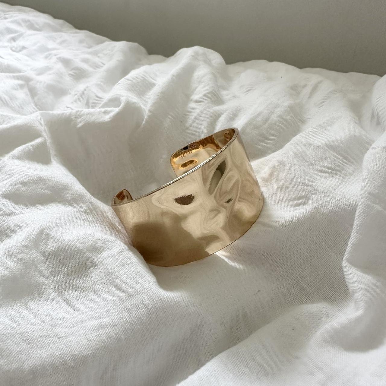chunky gold bangle perfect bracelet for going out 💛 - Depop