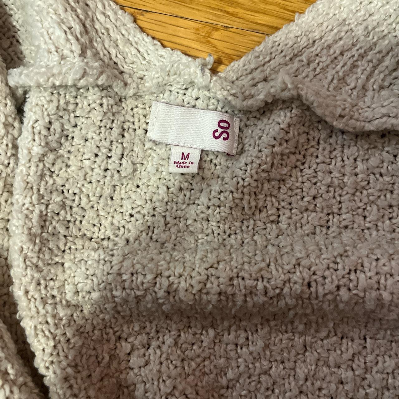 SO sweater size M - Depop