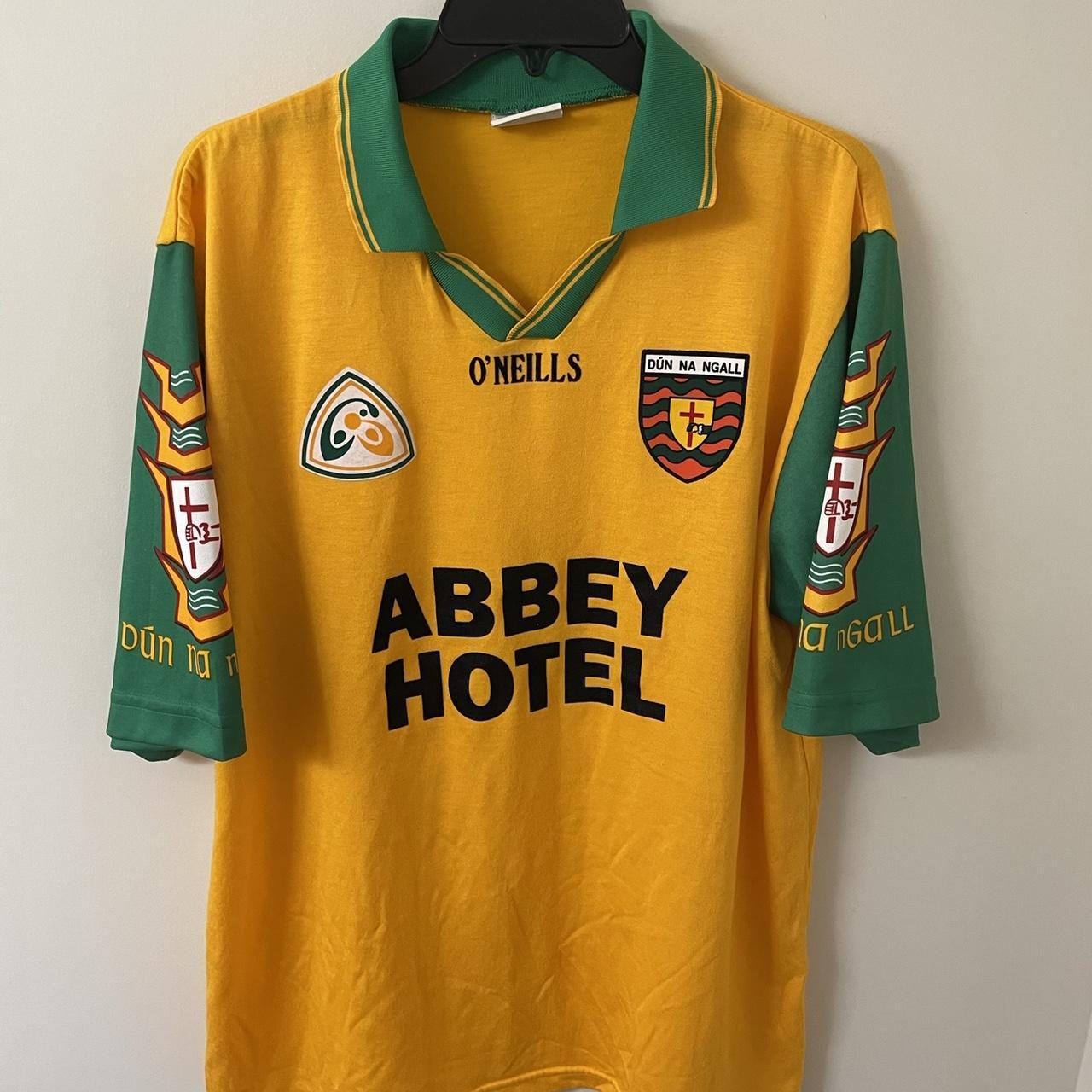 Vintage 2000 Donegal GAA Football Jersey Size... - Depop