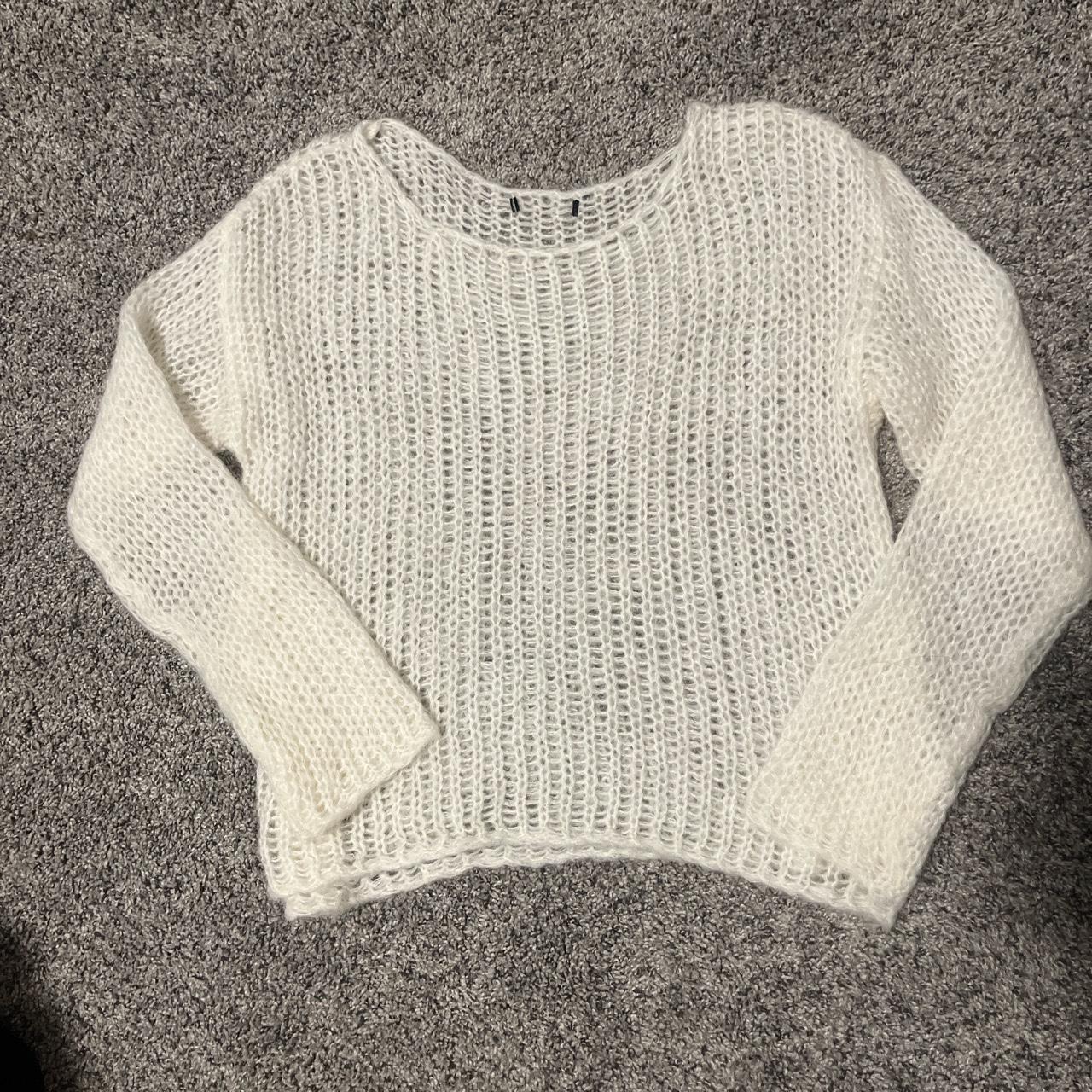 Brandy Melville sweater Like new Willing to... - Depop